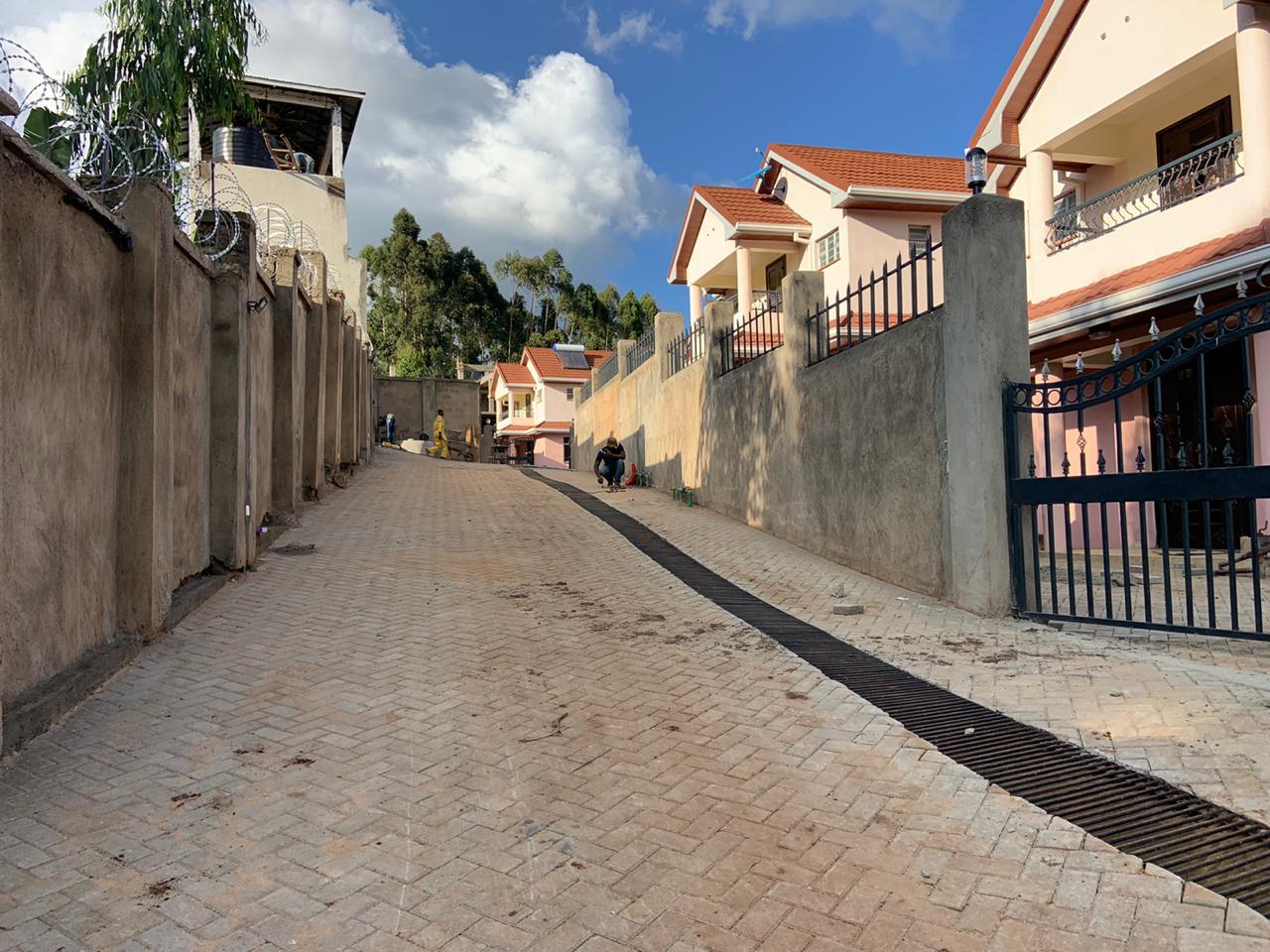 Luxurious Home At Kentmere Valley In A Gated Community